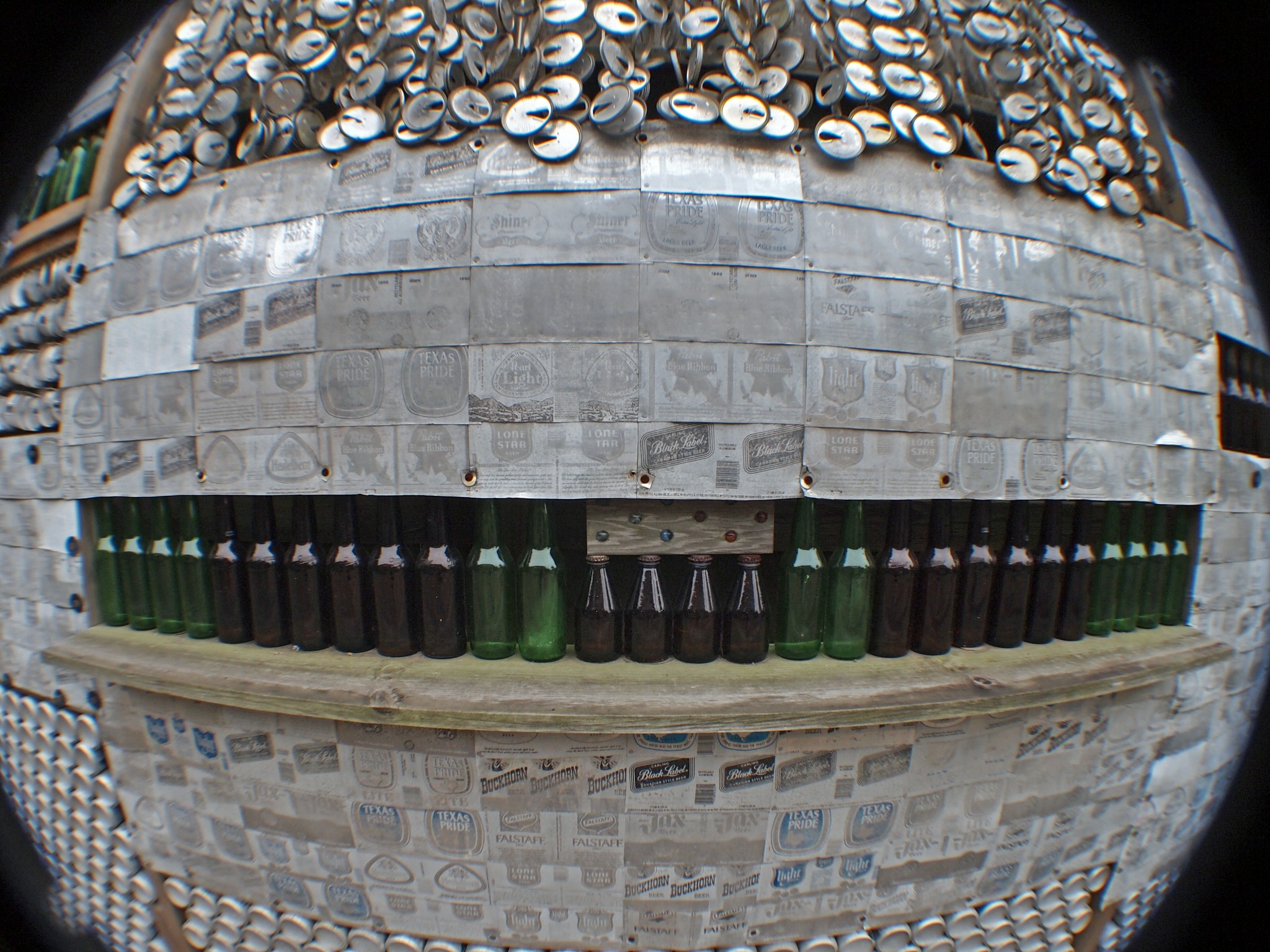 Beer Can House is Ultimate Houston Recycled Decor: Over 50,000 Recycled ...