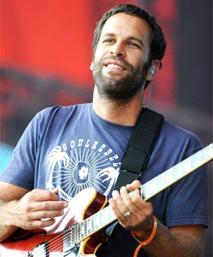 Why Jack Johnson Rules: From Here to Now to You Green Tour – Green Philly