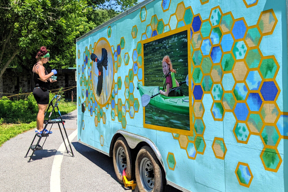 Kala Hagopian turns nature’s canvas into beautiful eco-murals – Green ...